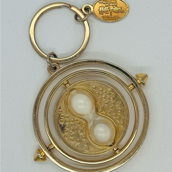 Warner Bros. | Accessories | Harry Potter Warner Bros Gold Tone Time ...